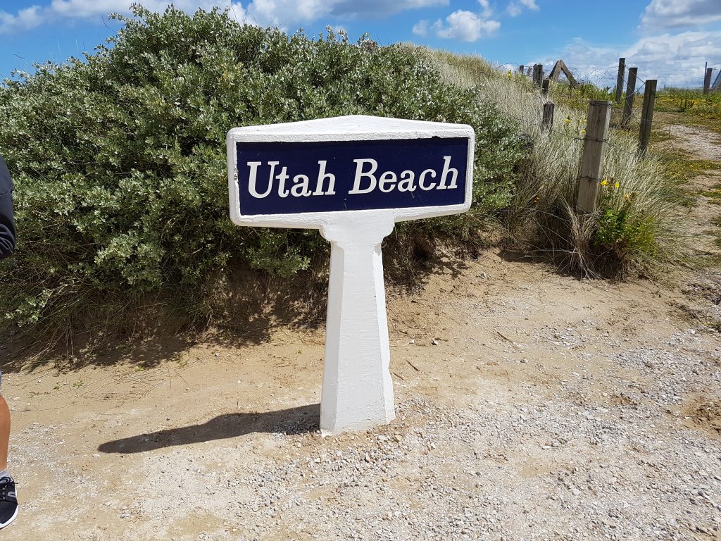 Utah Beach sign ‹ Custom Getaways
